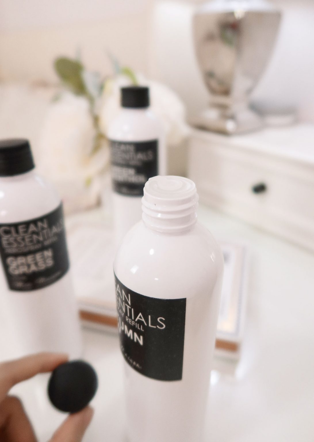 Mia Maison Clean Essentials Aero Spray Review - Queen Of All You See